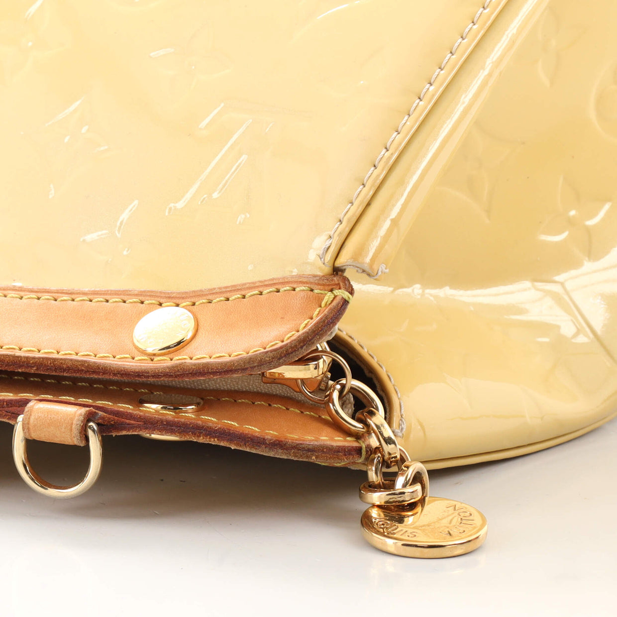 LV Brea Monogram Vernis MM Bag 183363/1 | Rebag