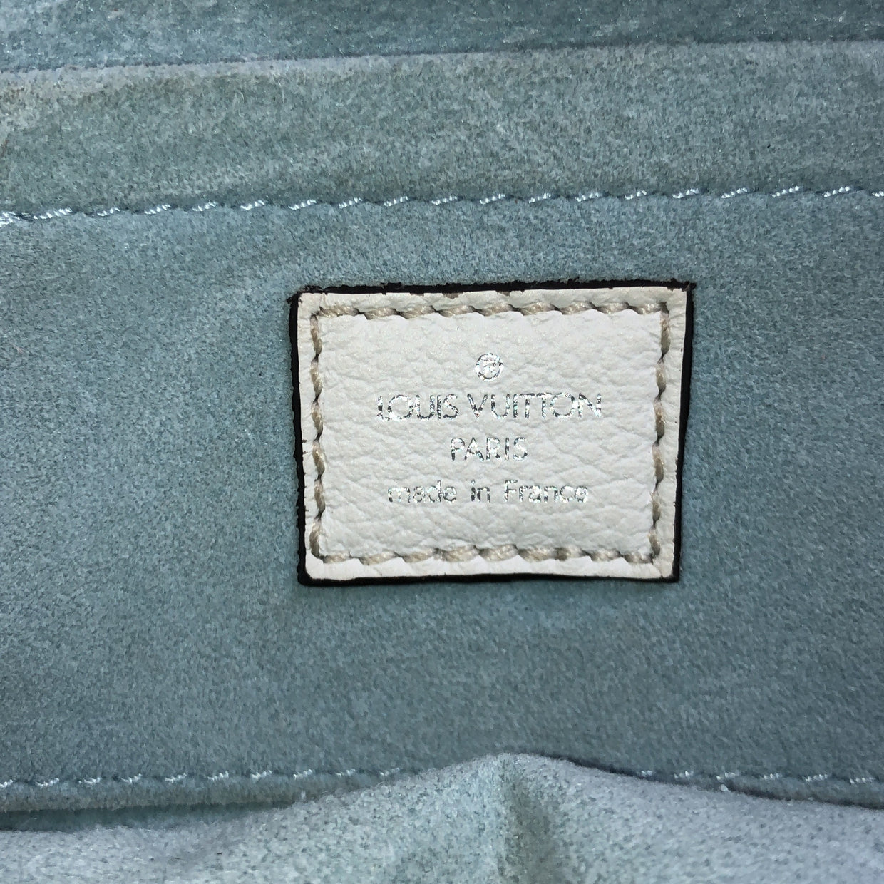 Louis Vuitton Scala Pouch Bag Gradient Mahina Leather Mini Blue 2354226