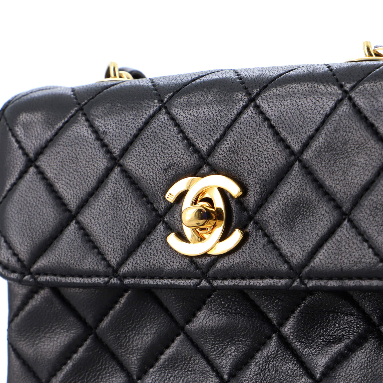 Chanel Envelope Flap Card Case on Chain Chevron Quilted Calfskin and ...